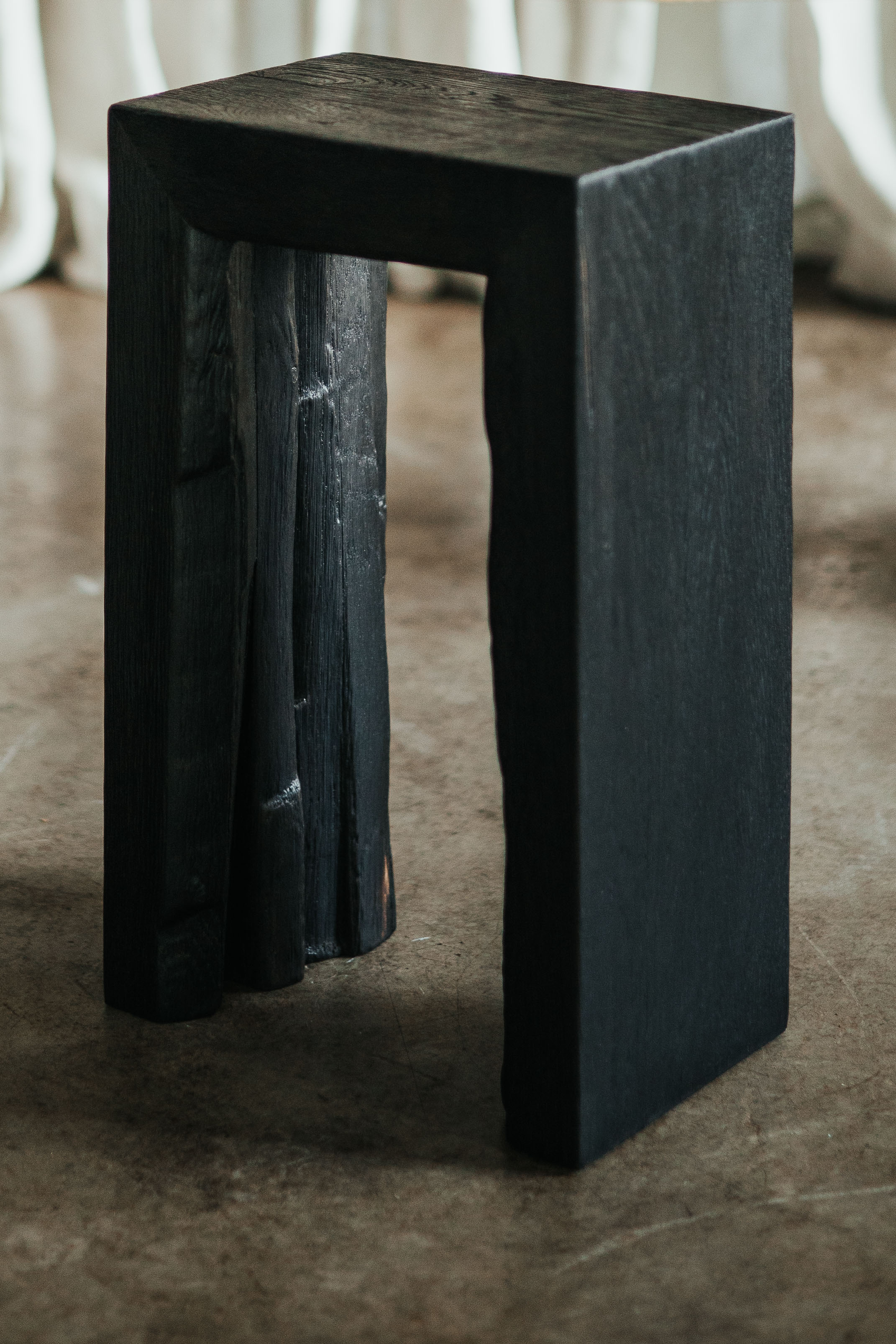 Maki Stool – NIROH – Designmöbel & Interior